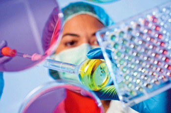 Geneticist What does a Geneticist do? - Globe Today - University ...